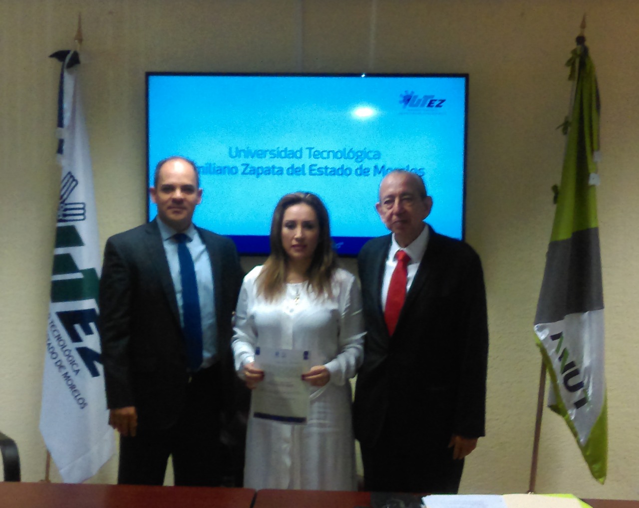 DESIGNAN A SANDRA ROBLES COMO NUEVA RECTORA DE LA UTEZ » Maseual